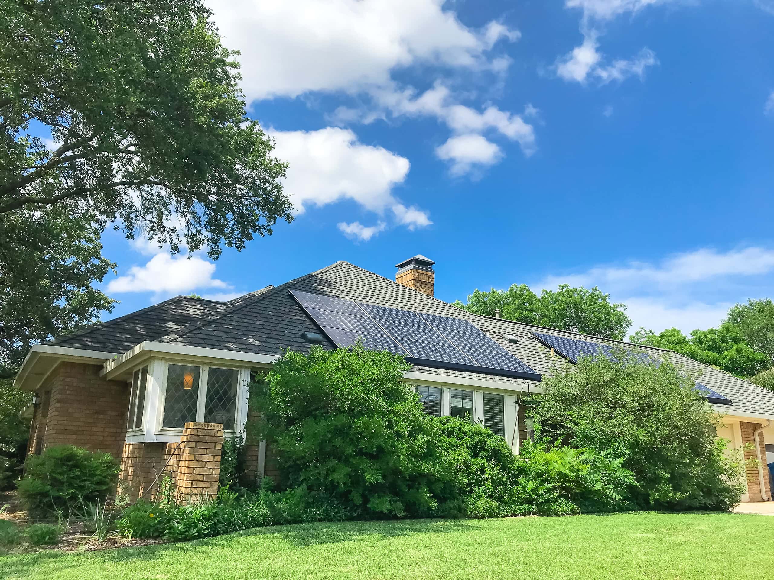 A Roofing Contractor's Guide to Navigating Solar Panel Incentives
